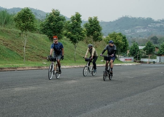 Hobi Gowes? Jangan Lewatkan Tips Naik Sepeda di Tanjakan Berikut!