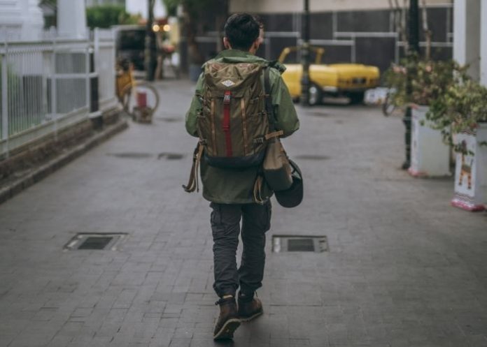 Inilah 5 Tips Liburan Seru dan Nyaman ala Backpacker
