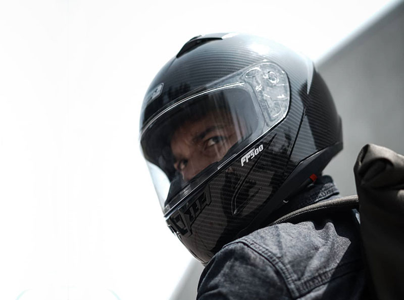 Helm Standar SNI: Ukuran, Bahan, dan Spesifikasinya - Blog