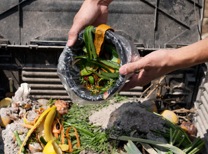 Mengenal Apa Itu Biodegradable, Bisa Jadi Solusi Lingkungan?