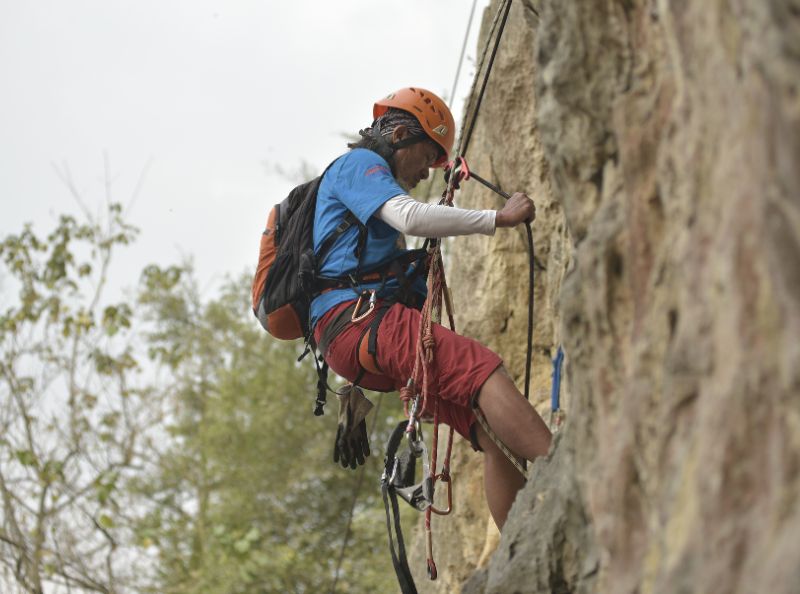 Pentingnya Pahami Prosedur Panjat Tebing, Cek Selengkapnya! - Blog