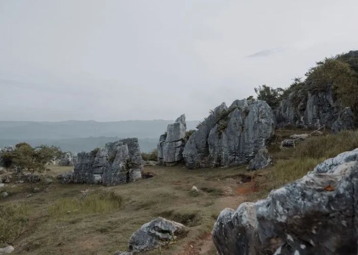 Rekomendasi Pegunungan Karst di Indonesia Serta Keunikannya