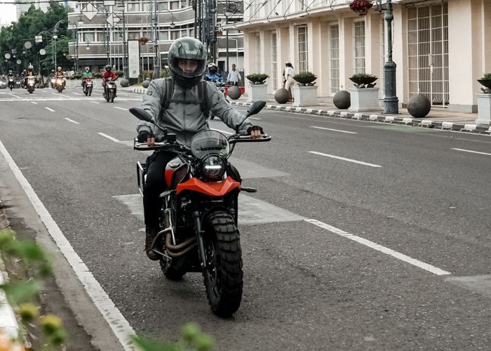 Demi Keselamatan, Inilah Fungsi Spion Motor yang Perlu Diketahui