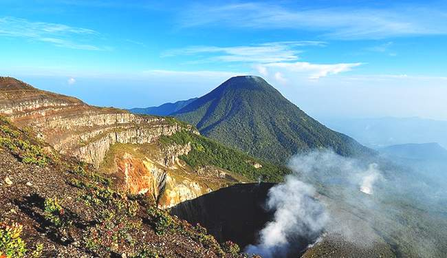 Eigerian, ini Seven Summit Jawa Barat yang Aman untuk Didaki