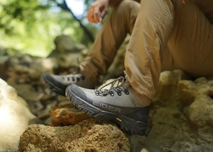 Mengenal Jenis dan Tipe Sepatu untuk Aktivitas Pendakian