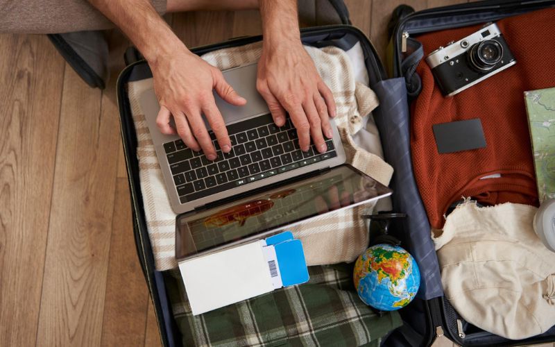 5 Teknik Packing Baju Efektif, Optimalkan Ruang yang Ada!
