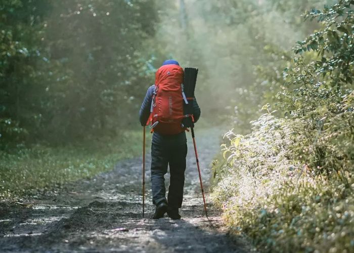 Matras Gunung: Kelebihan, Kekurangan, dan Tips Memilihnya